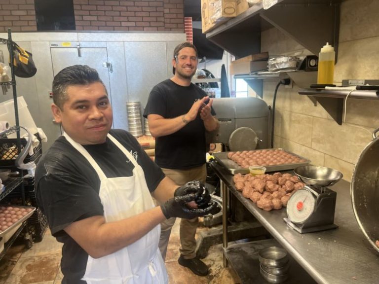 Anthony Francos - Roxbury - Anthony Francos Pizzeria & Ristorante